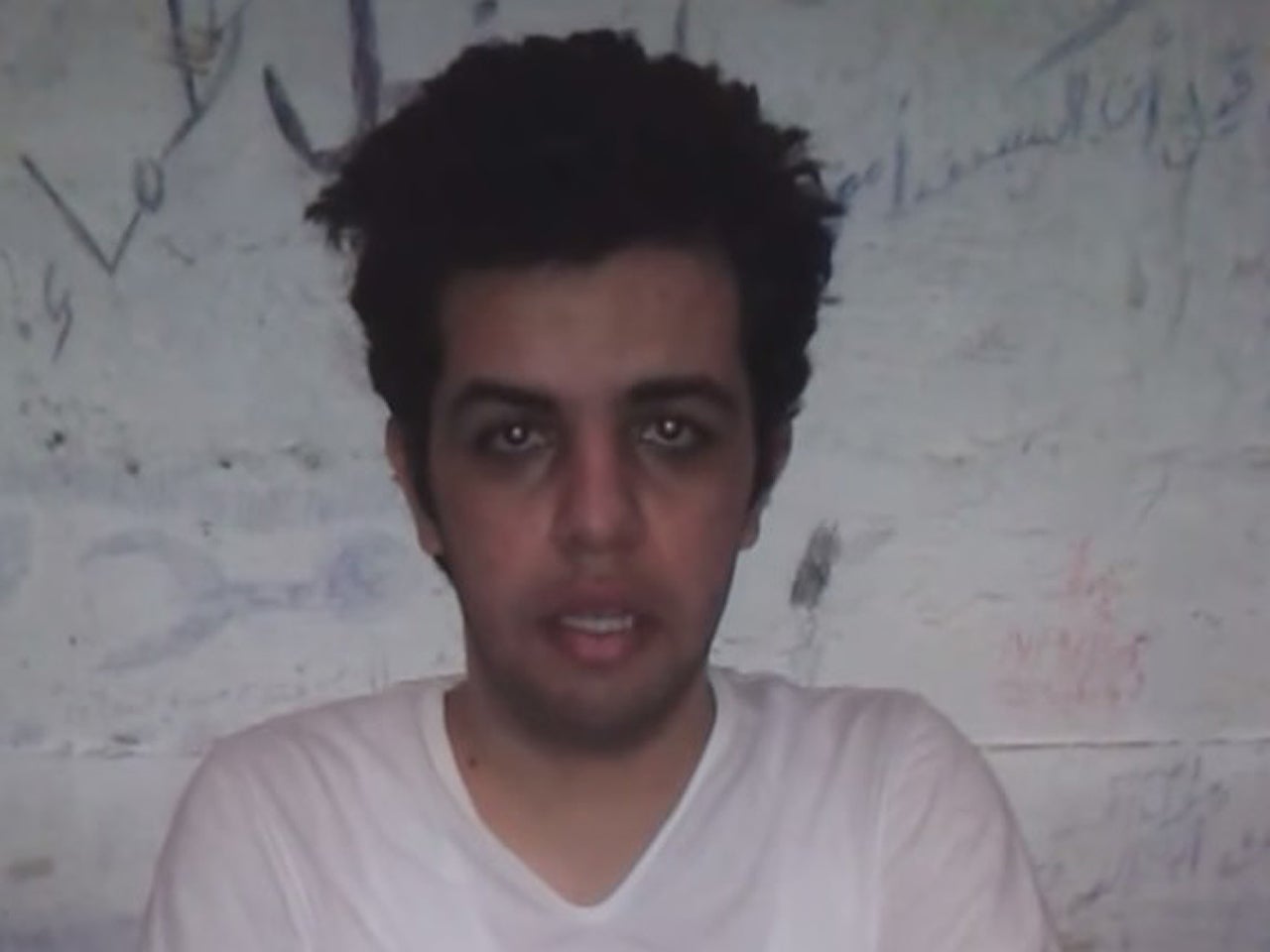 Al Jazeera journalist Abdullah el-Shamy records ominous smuggled message from Egypt jail - CBS News