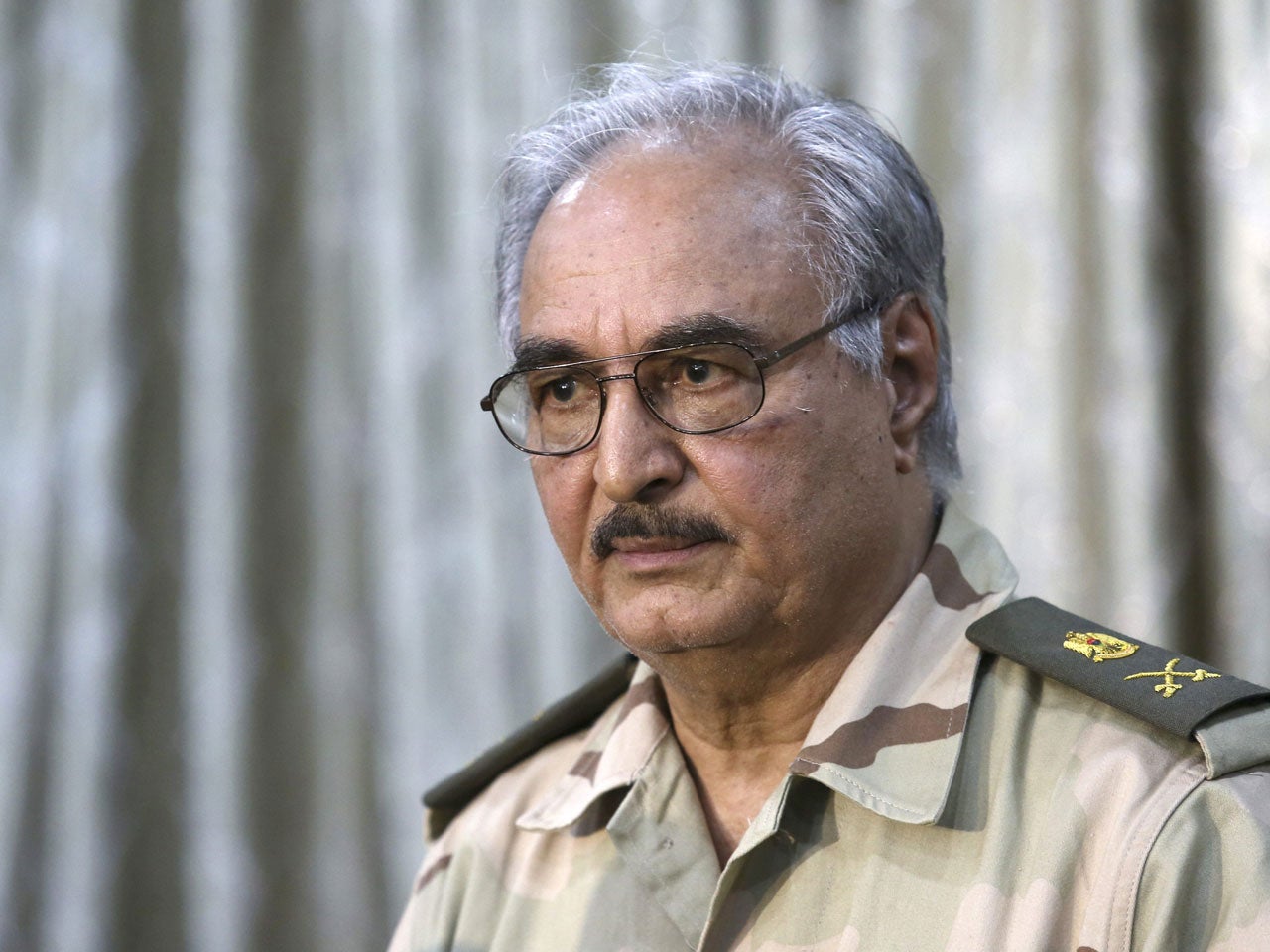 Rogue Libyan general's troops attack parliament - CBS News