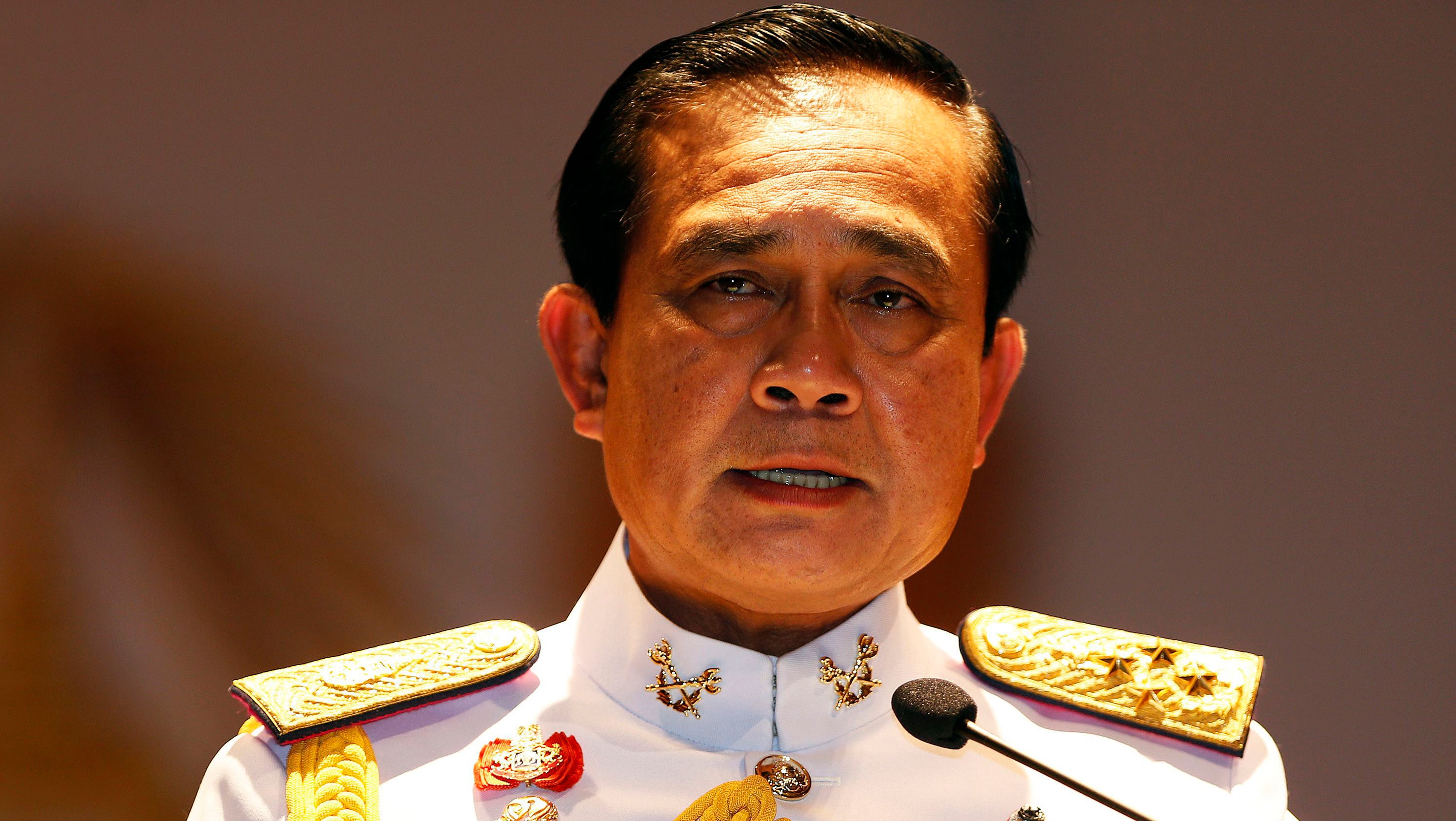 Thailand's new military ruler warns: Don't protest, it's no use - CBS News