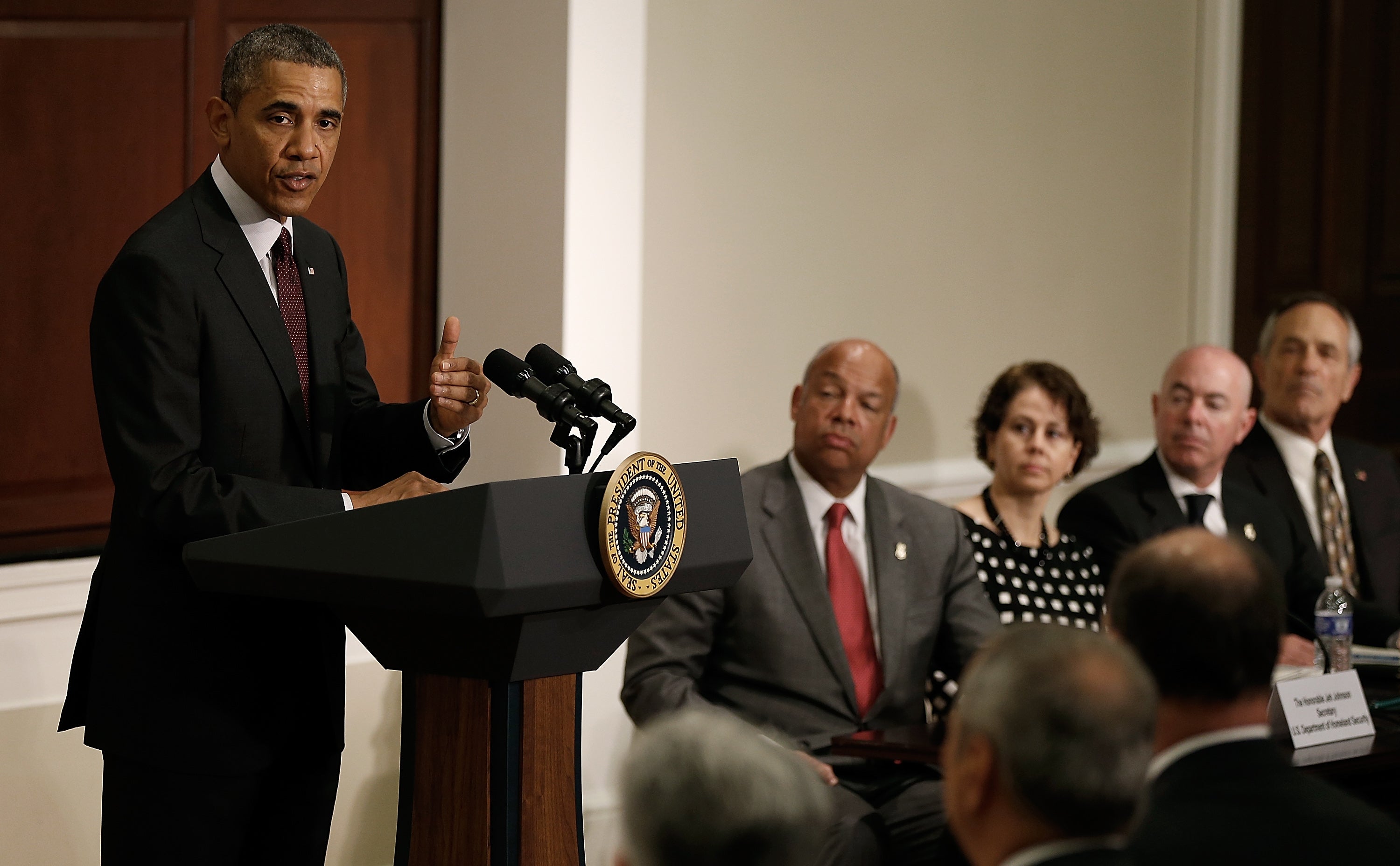 Obama delays review of deportation policies - CBS News