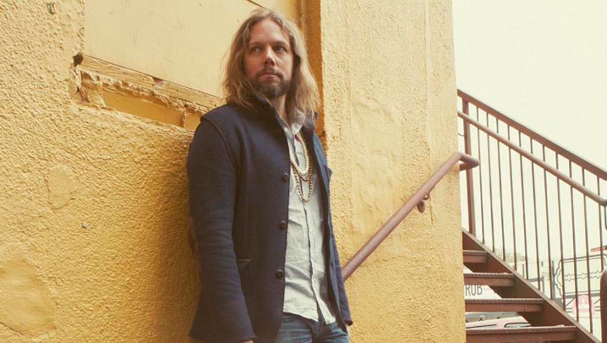 Rich Robinson introduces "The Ceaseless Sight" - CBS News