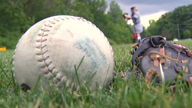 "Beep baseball": A way to play for the visually impaired - CBS News
