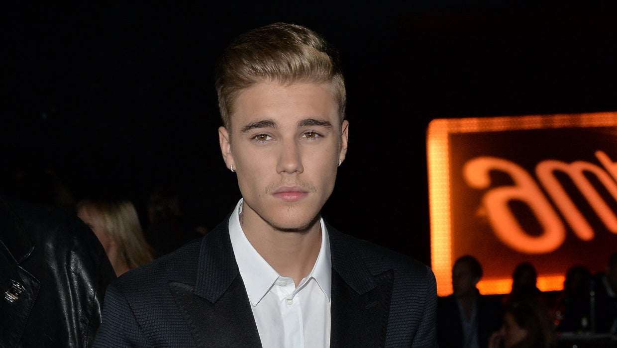 Justin Bieber sued by photographer over Hawaii altercation - CBS News Justin Bieber sued by photographer over Hawaii altercation - CBS News