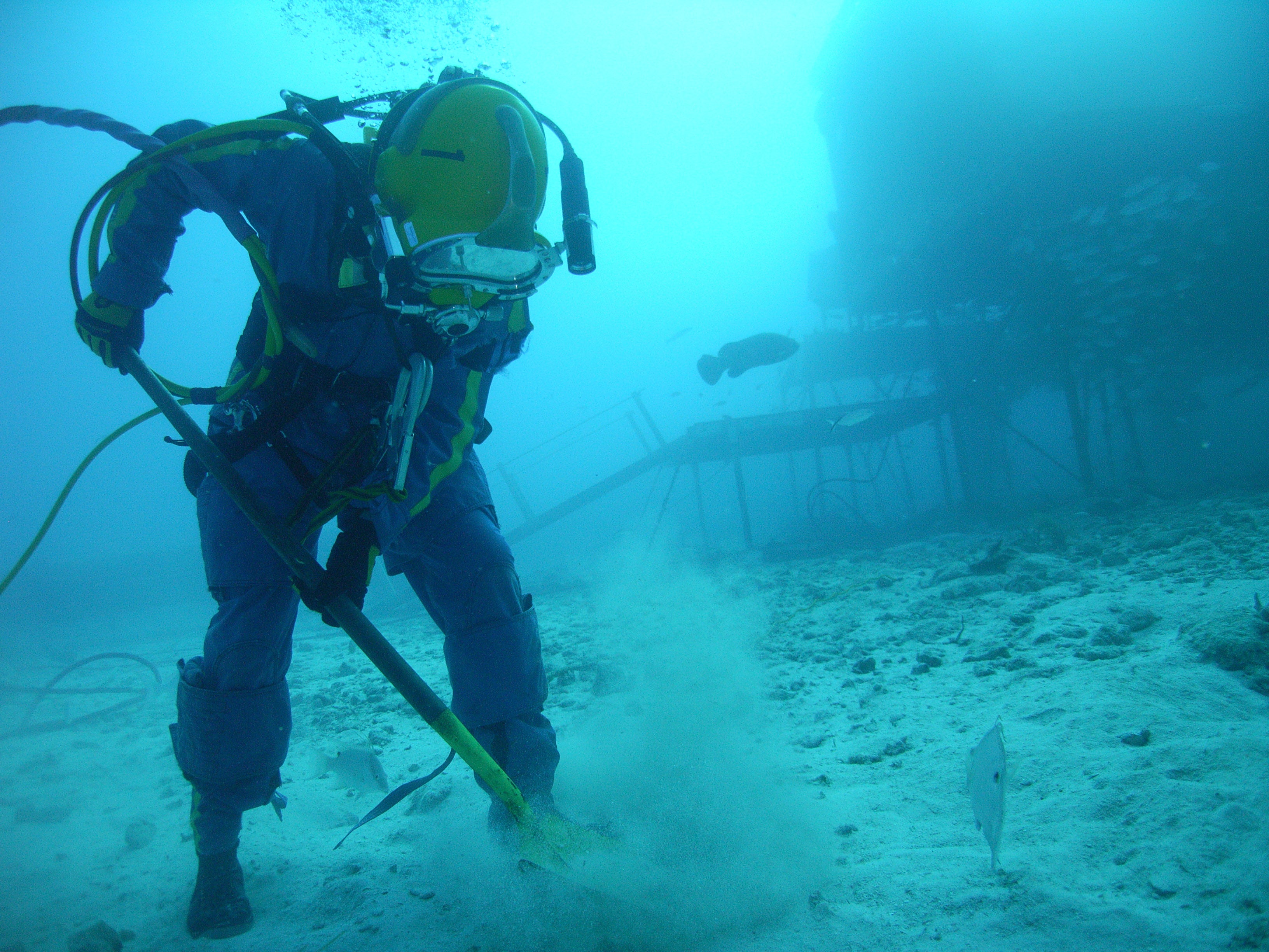 Finding NEEMO: NASA trains for extreme environments under water - CBS News
