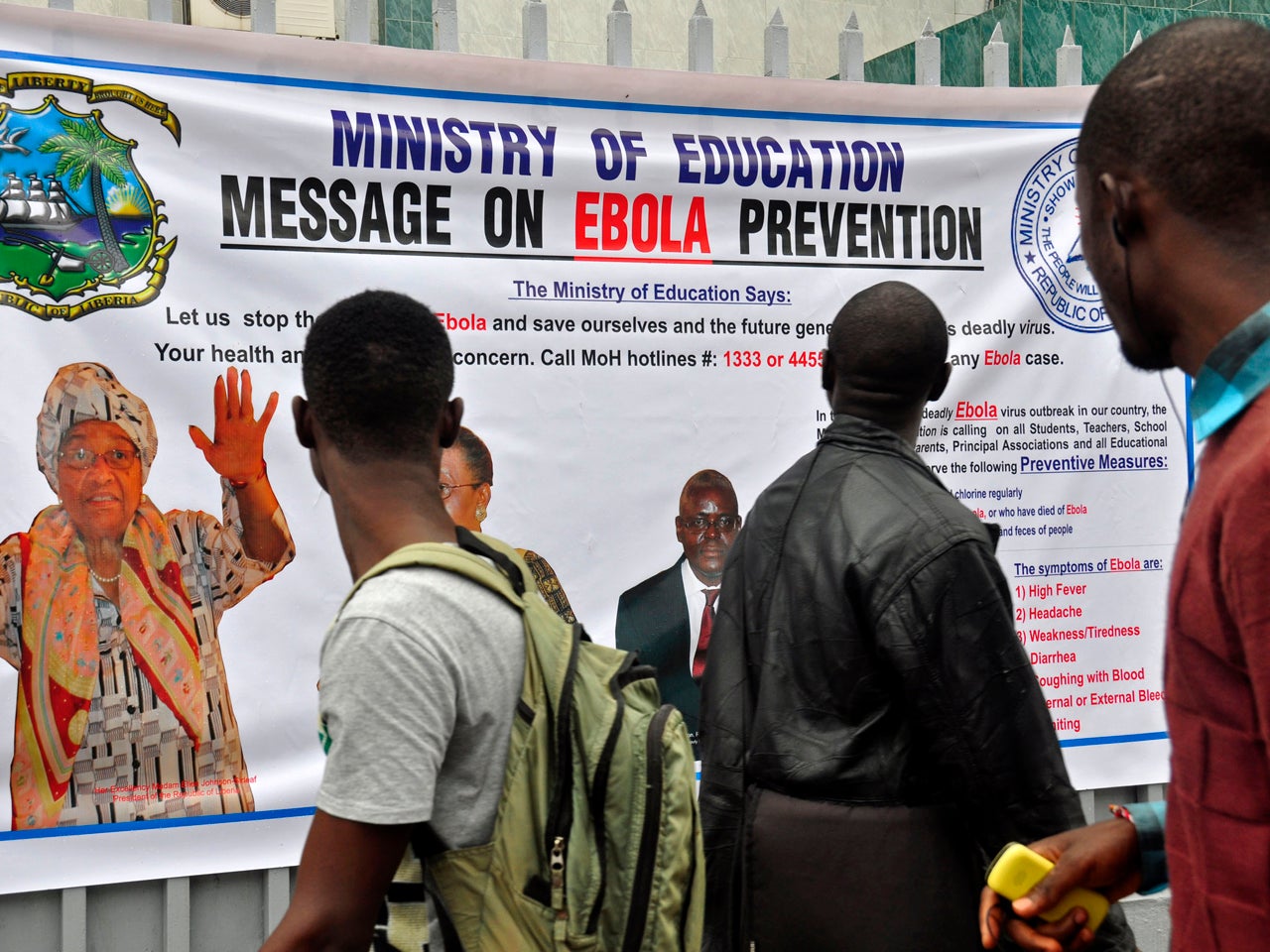 Ebola protest in central Liberia draws riot police - CBS News