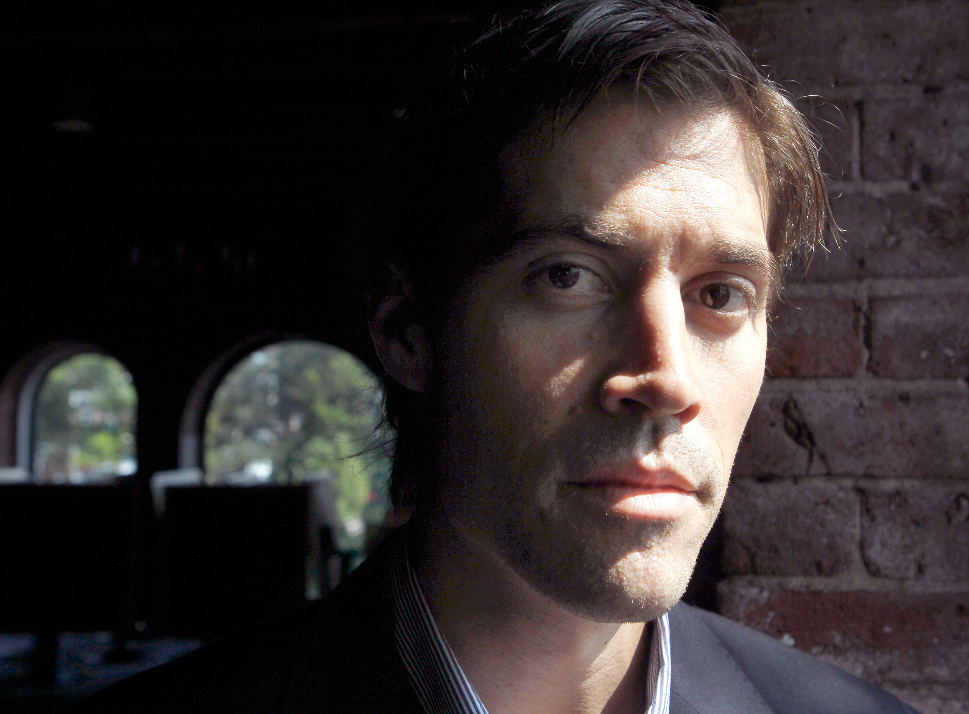 James Foley beheading prompts action by Twitter - CBS News