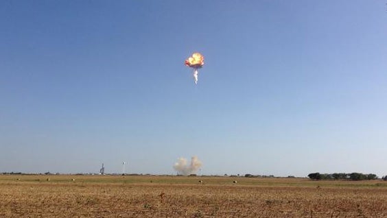 SpaceX rocket explodes during test flight in Texas - CBS News