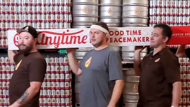 Texas brewer invents 99-pack of beer - CBS News