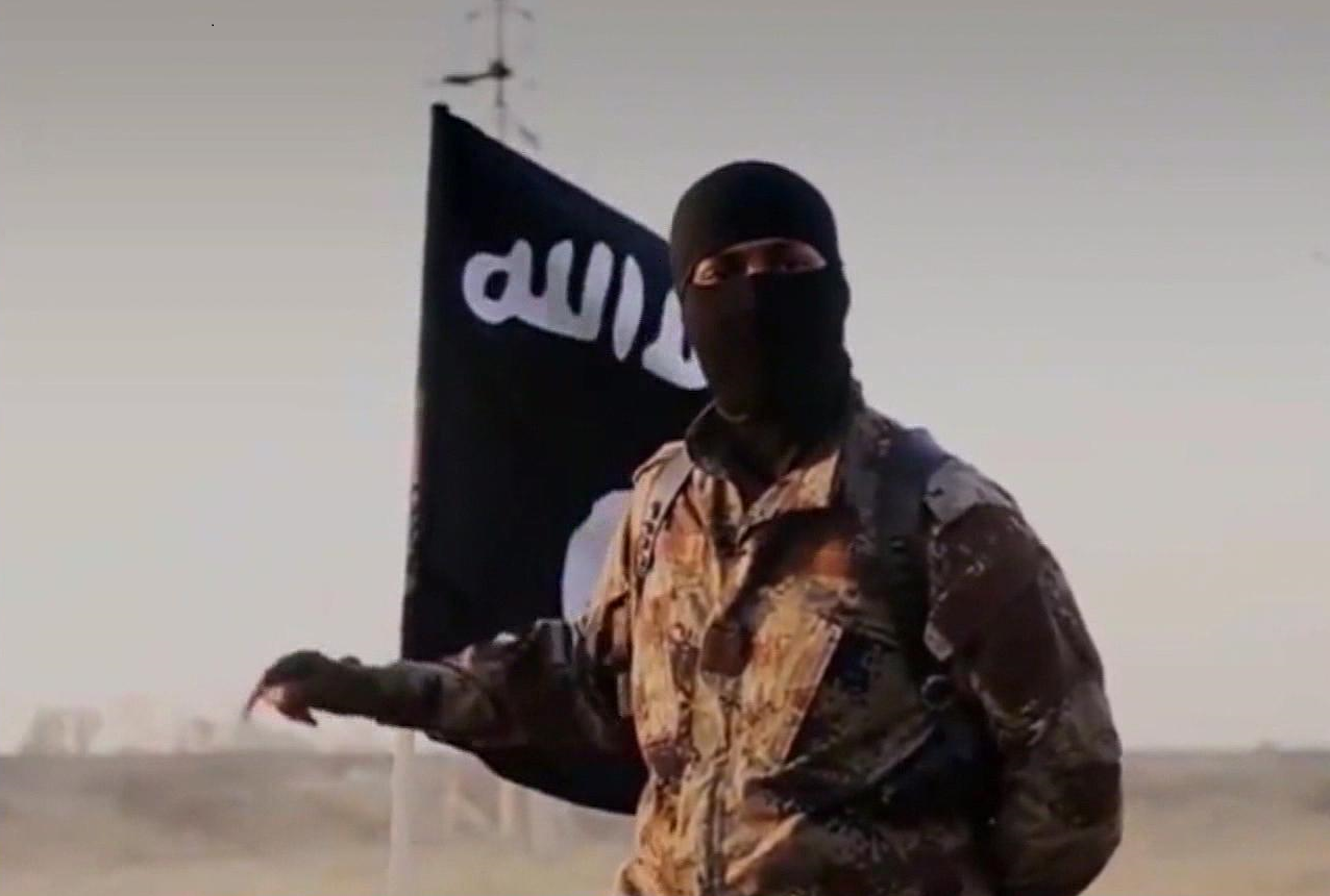 FBI asks public for help identifying ISIS militant - CBS News