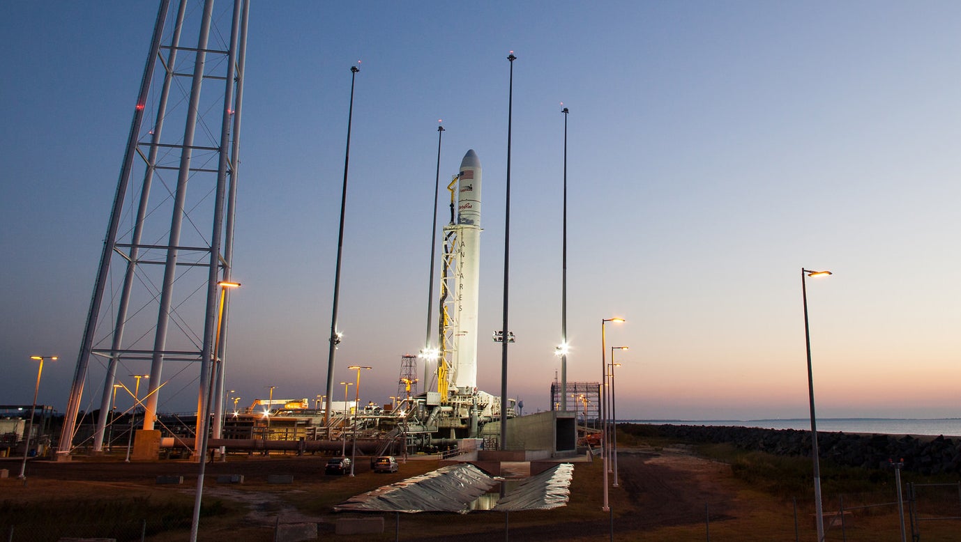 Nighttime Rocket Launch To Be Visible On U S East Coast Cbs News