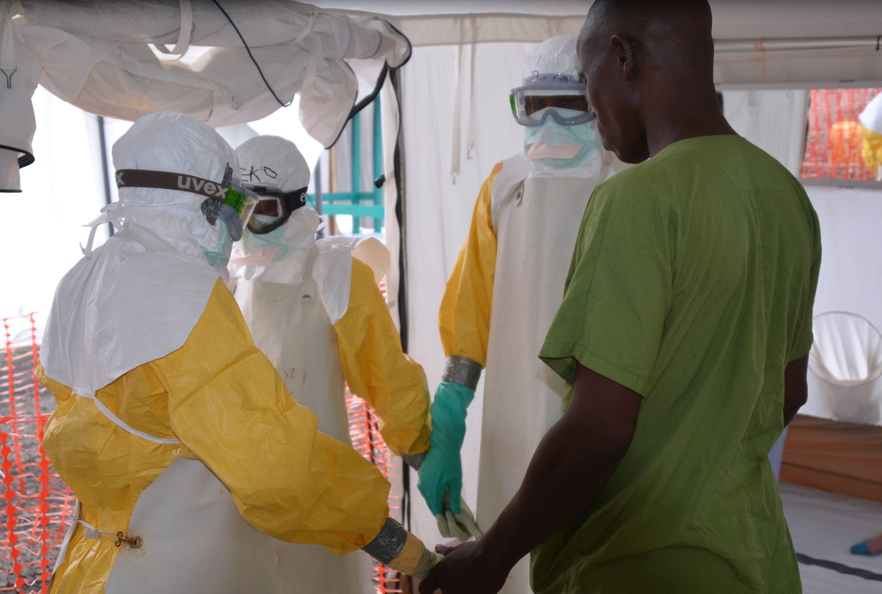 Ebola outbreak: Fifth doctor in Sierra Leone dies from the disease ...
