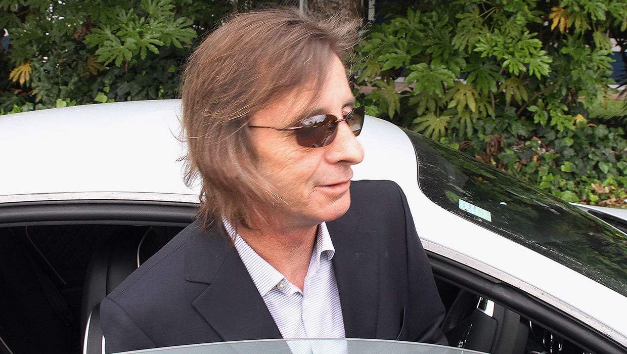 AC/DC drummer Phil Rudd accused of trying to procure murder - CBS News