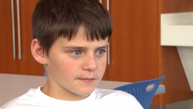 New Hampshire boy with suspected viral paralysis relearns to walk - CBS ...