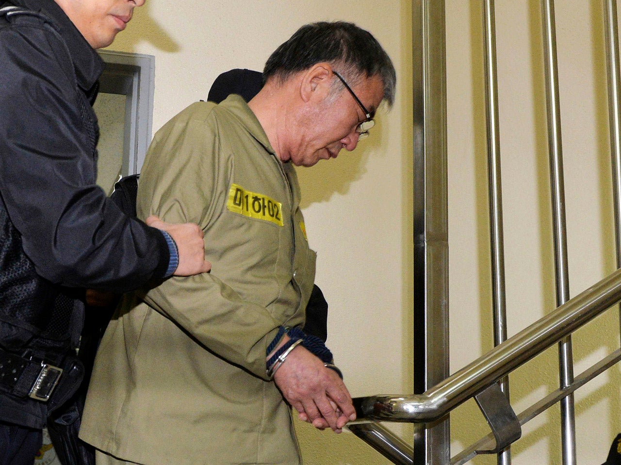 Captain of sunken South Korean ferry learns his fate - CBS News