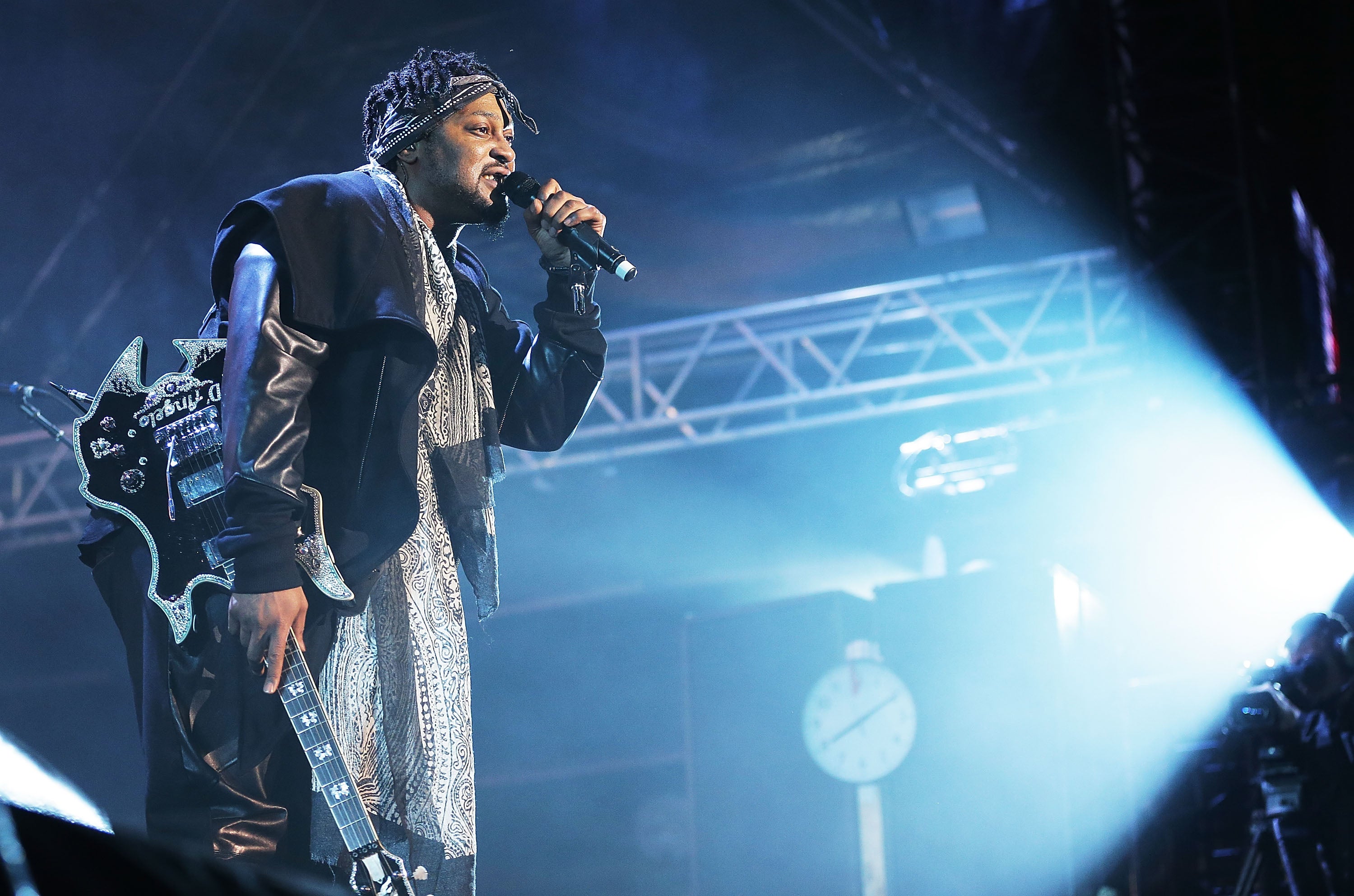 Was new D'Angelo album worth the wait? Critics weigh in - CBS News