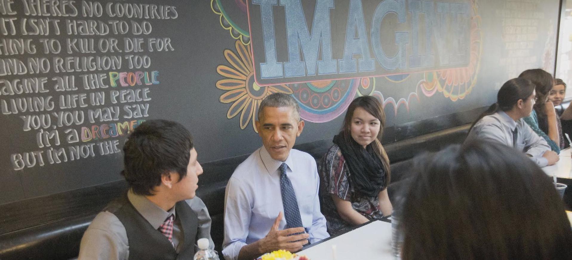 Obama and first family dine at world's trendiest restaurants - CBS News