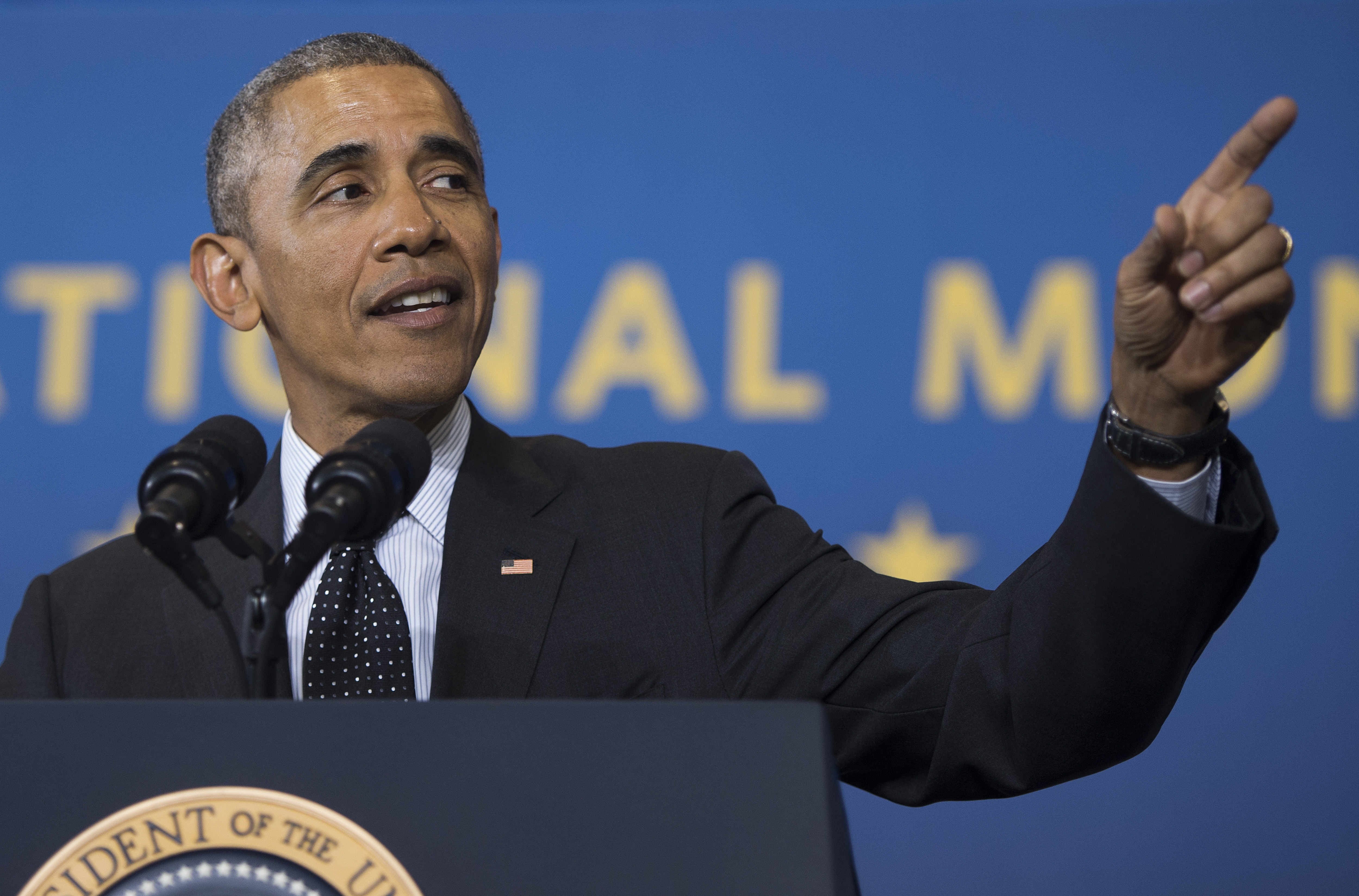 Obama says he wants presidential library in Chicago - CBS News