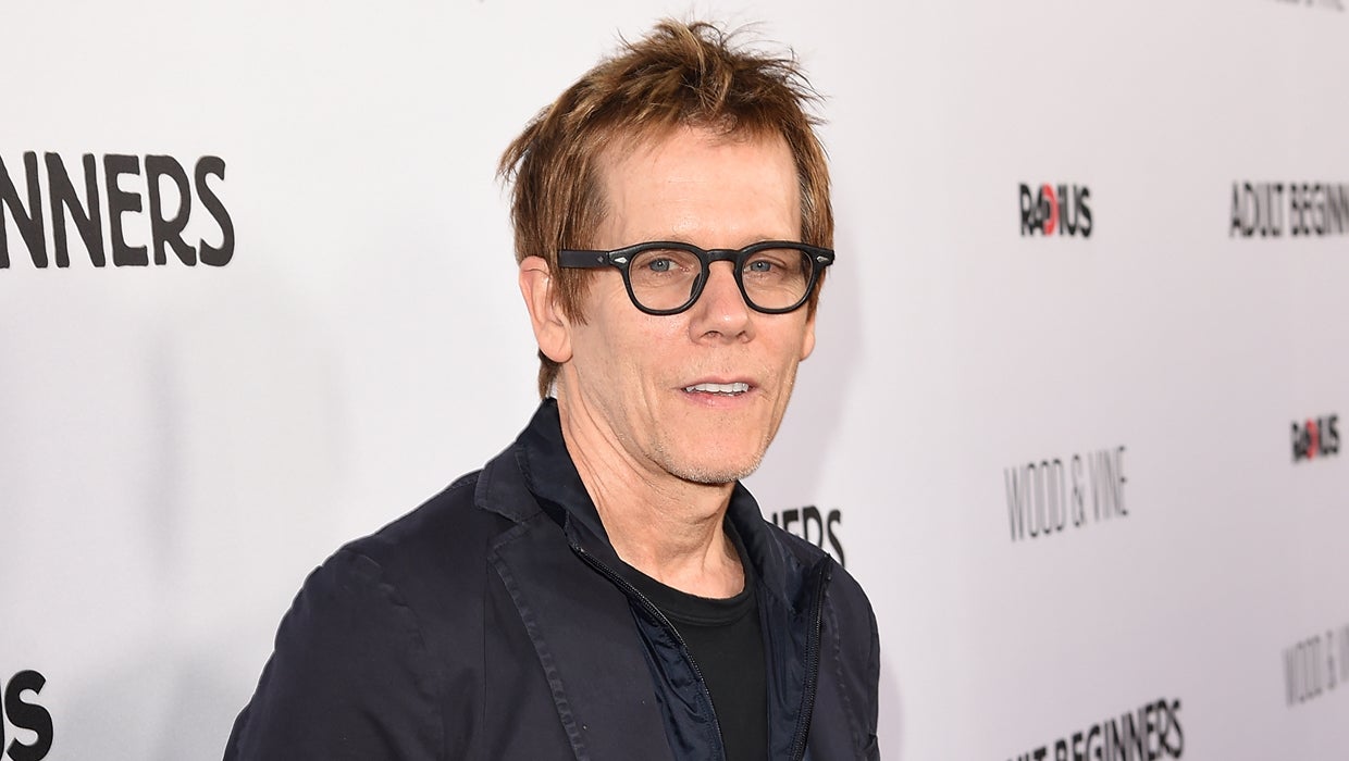 Kevin Bacon looks unrecognizable in latest selfie - CBS News