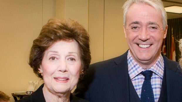 Scott Simon on a mother's special vision - CBS News