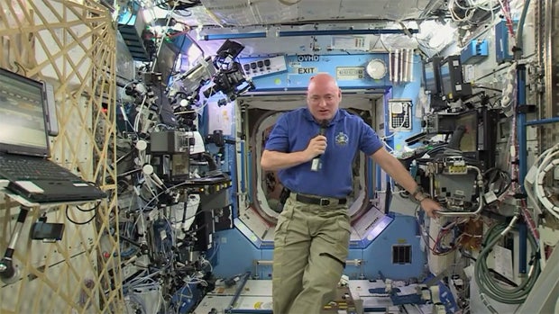 NASA astronaut Scott Kelly on life aboard the space station - CBS News