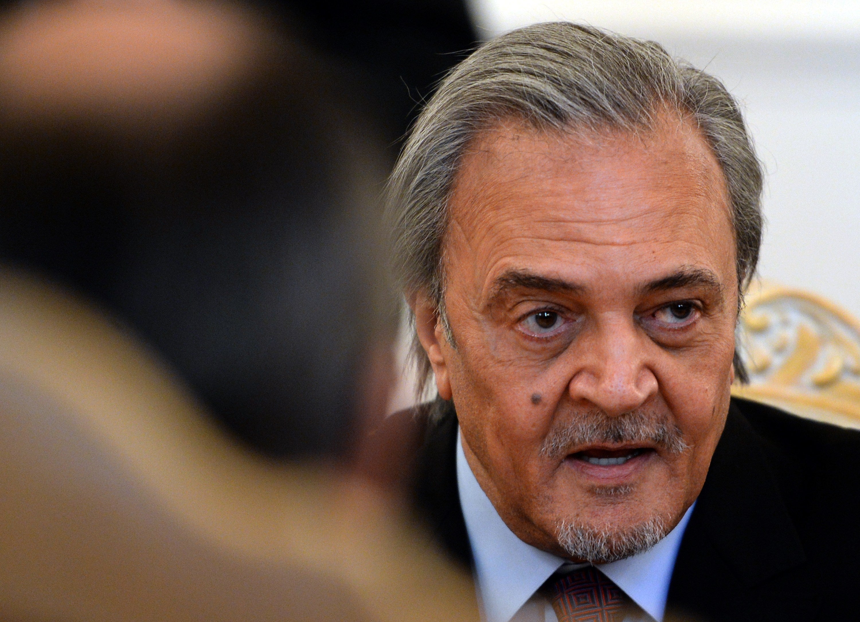 Saud al-Faisal, former Saudi Arabia foreign minister, dies - CBS News