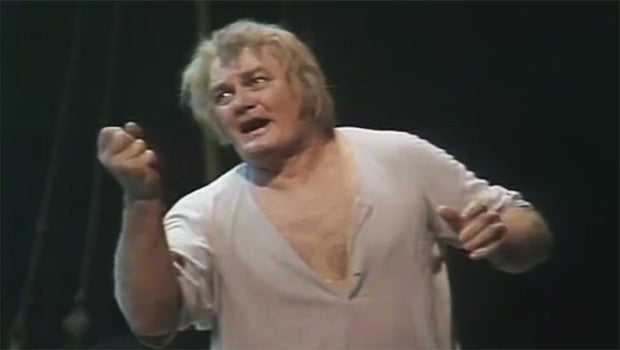 Opera star Jon Vickers dies at 88 - CBS News