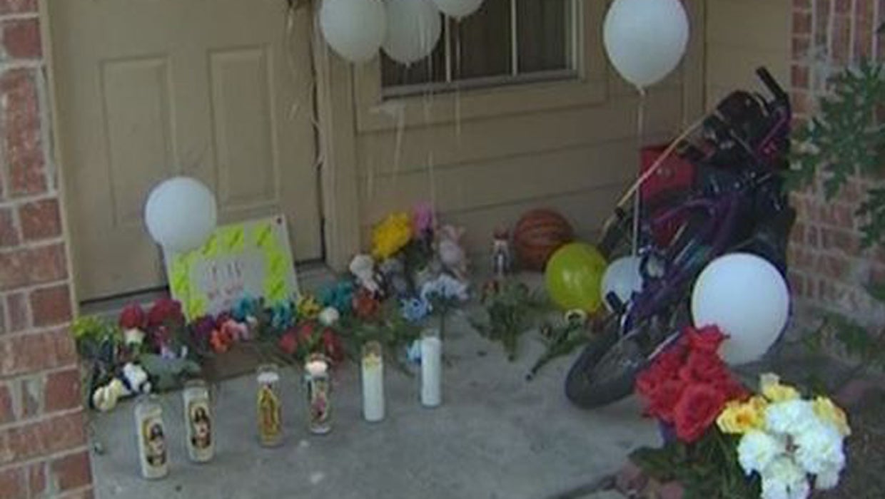 DA: Valerie Jackson, victim in Texas slayings, texted her mother that ...