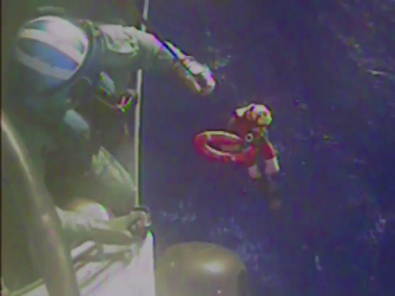 El Faro, missing cargo ship with 33 aboard, sank, Coast Guard tells ...