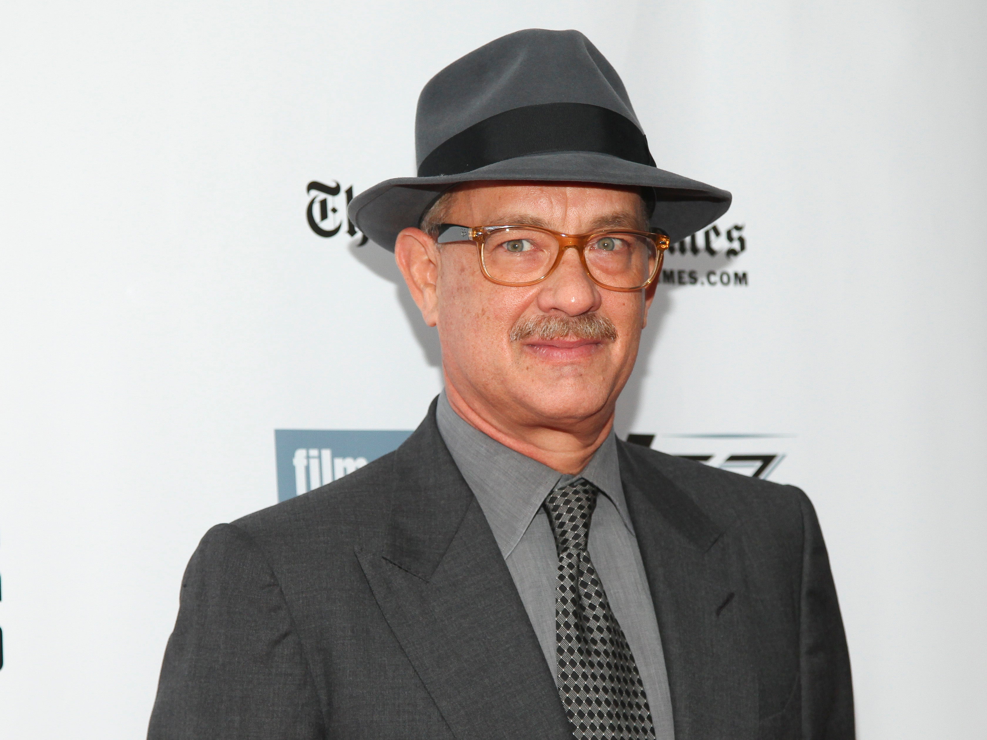 Tom Hanks announces death of mother, Janet Frager - CBS News