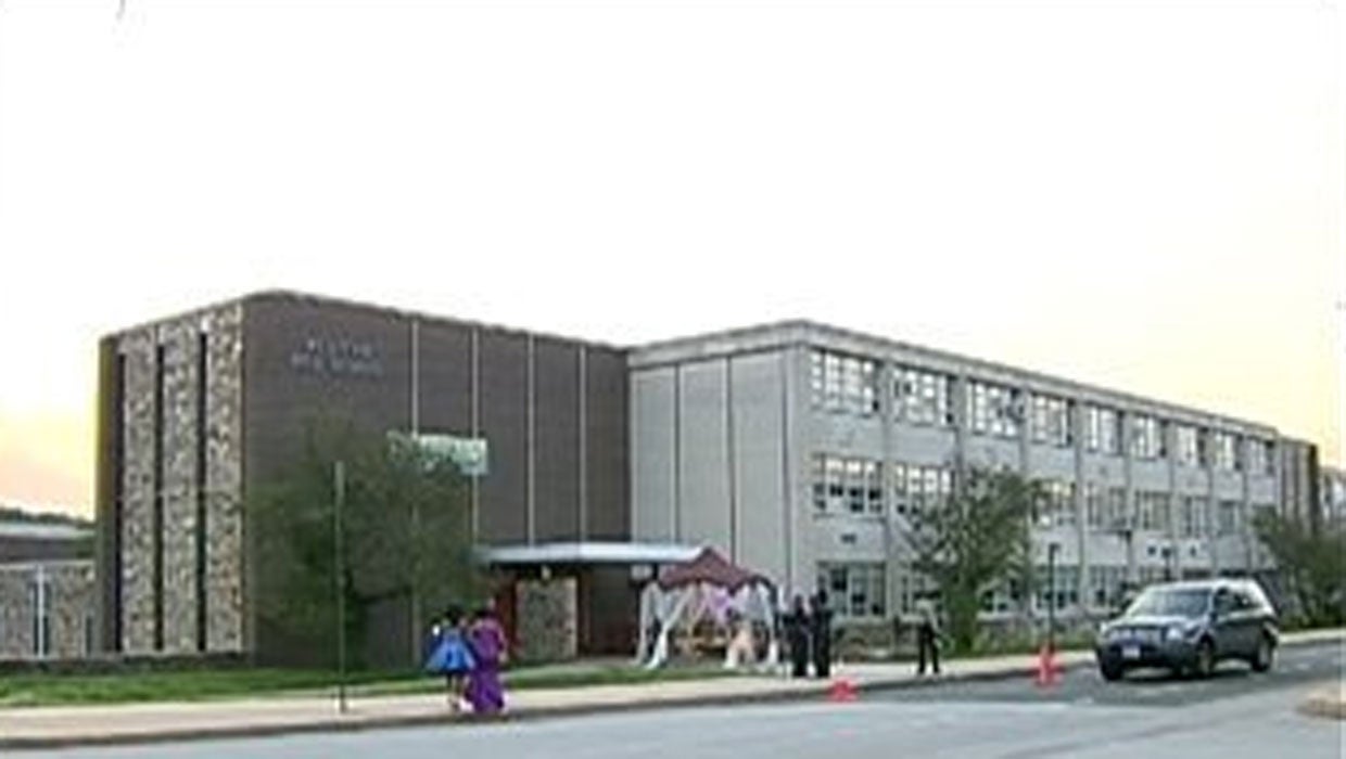 Former Baltimore high school principal who stole gets probation - CBS News