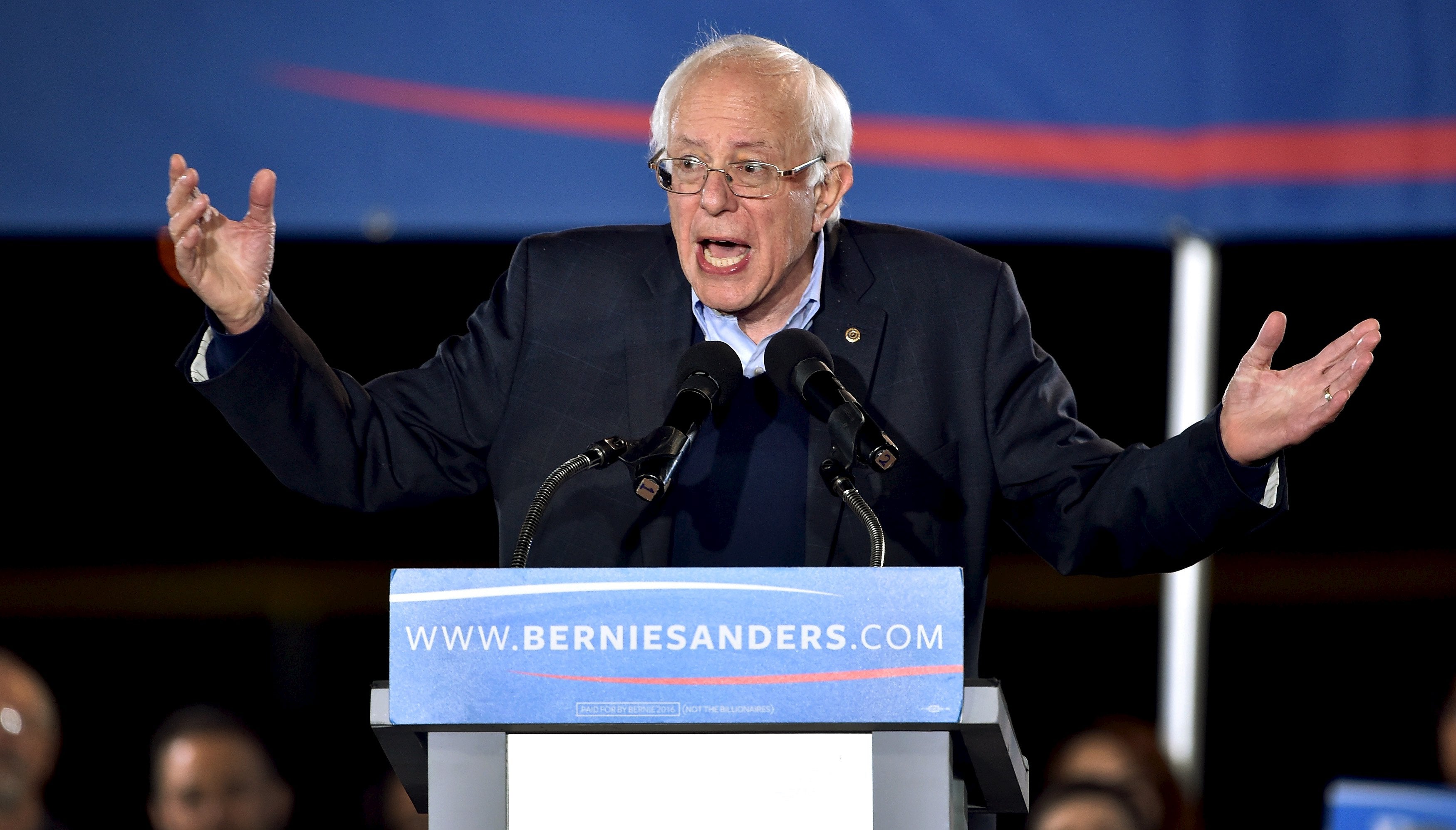 Election 2016: Bernie Sanders promises extensive relief in immigration ...