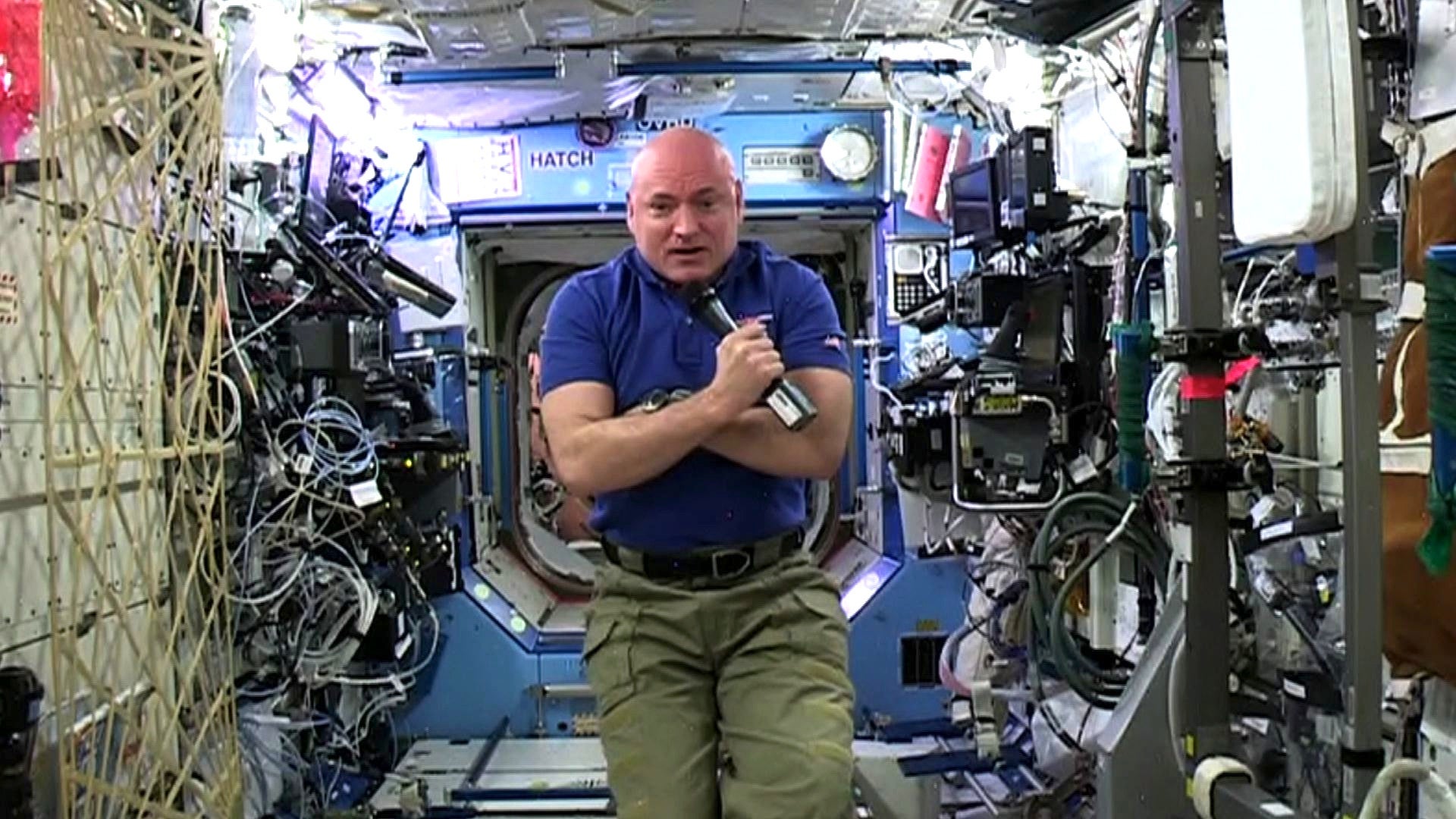 NASA astronaut Scott Kelly talks to "Face the Nation" from space - CBS News