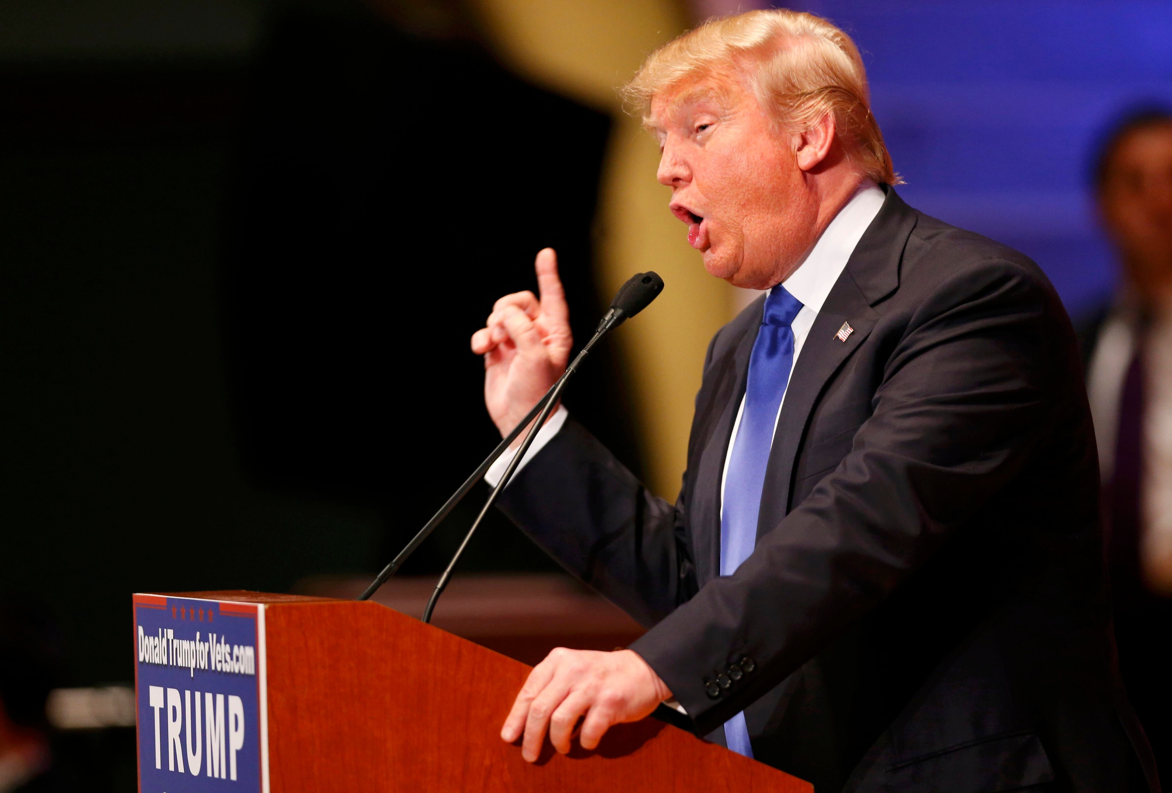 Sunday: Donald Trump, Marco Rubio, and an Iowa preview - CBS News