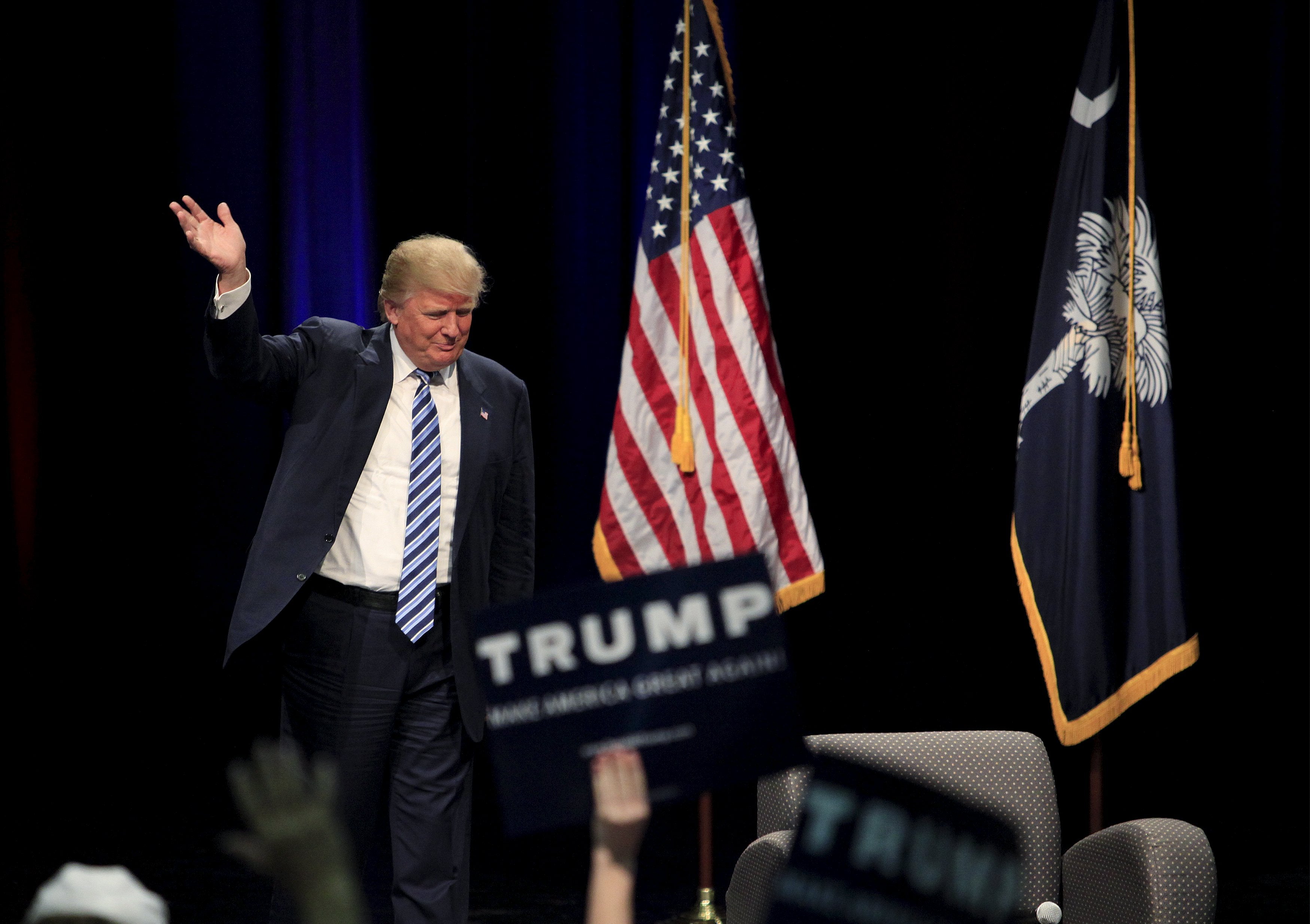 Poll: Donald Trump trounces rivals ahead of S.C. primary - CBS News