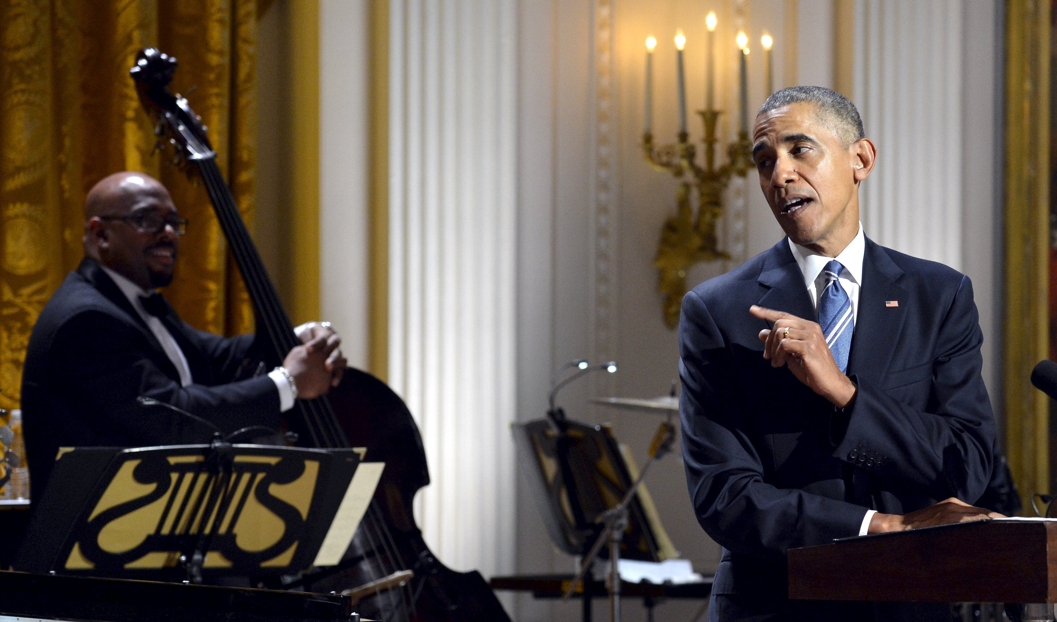 Obama, stars pay musical tribute to Ray Charles - CBS News