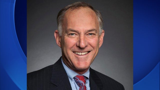 Body of missing California attorney Steven Mitchell washes ashore - CBS ...