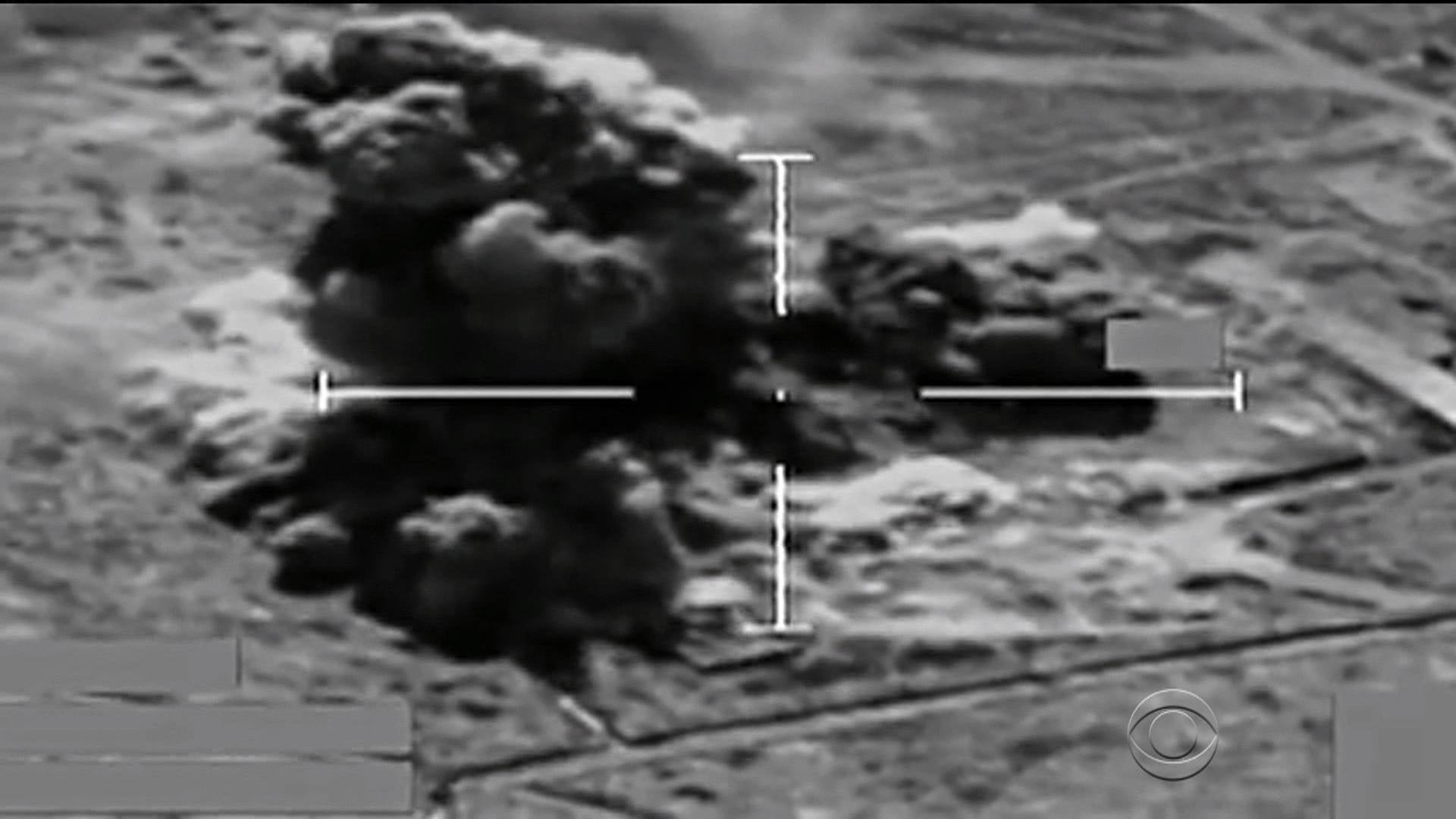 U S Forces In Iraq Capture Isis Chemical Weapons Expert Cbs News