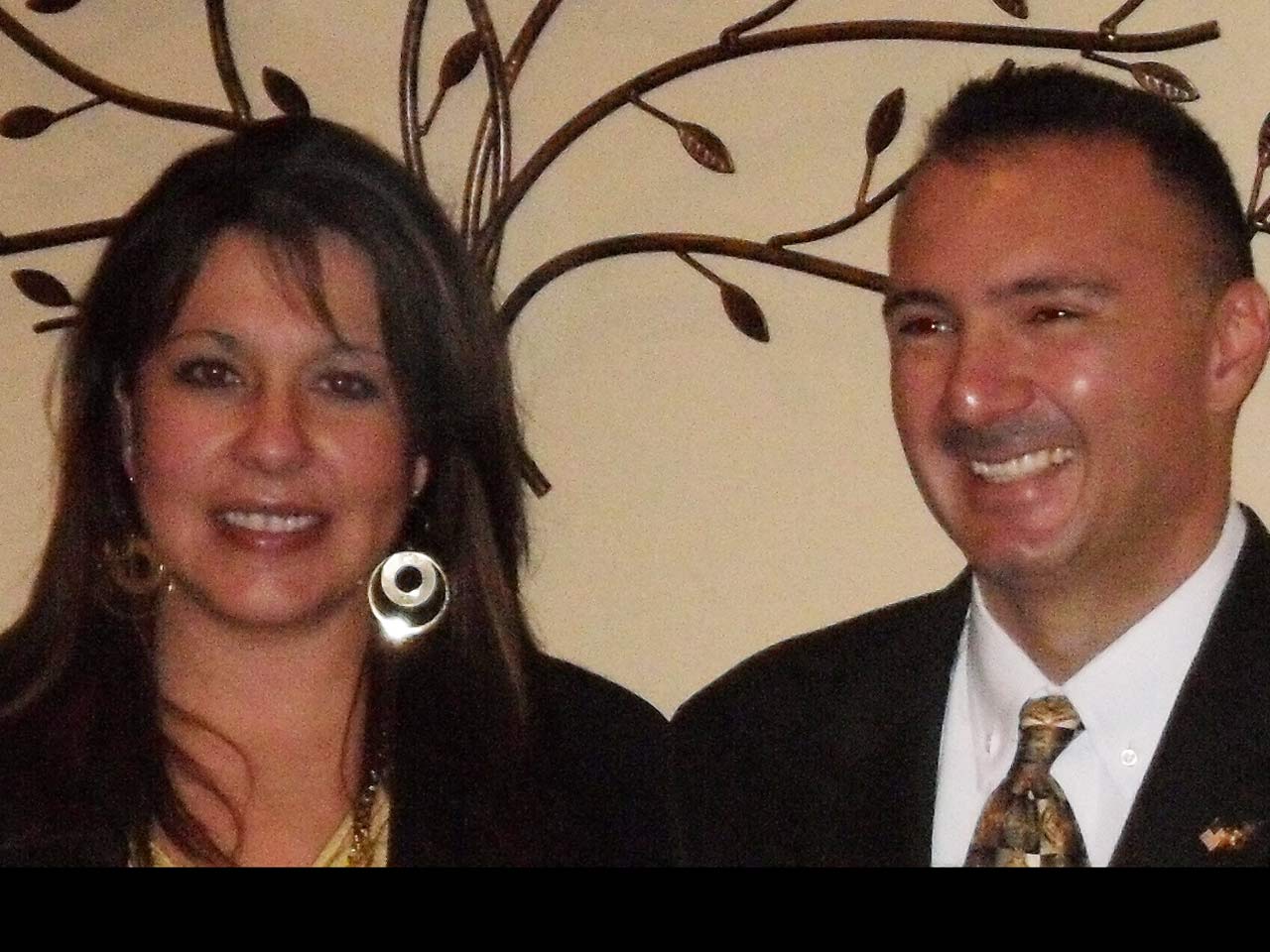 48 Hours: Did FBI agent Art Gonzales shoot his wife Julie Gonzales in ...