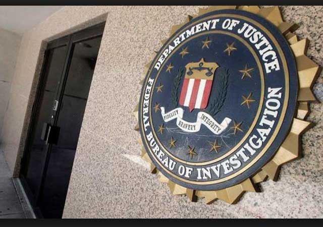 Mexicana entra a lista de los más buscados del FBI - CBS News