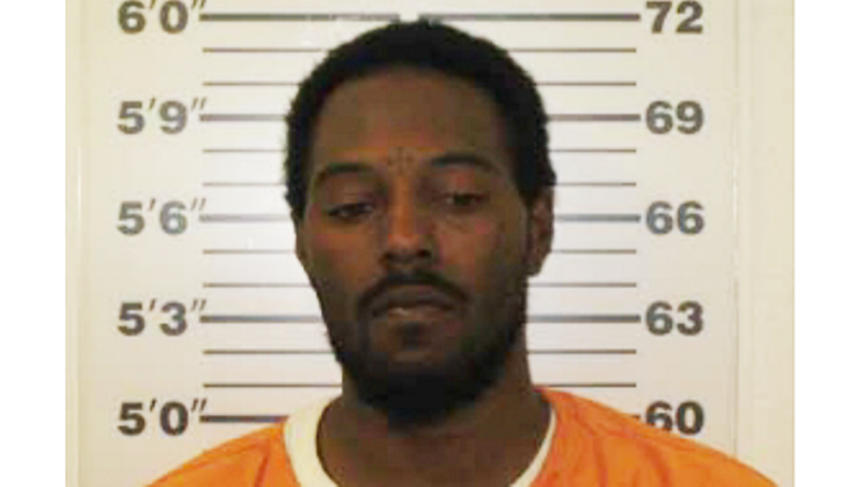 Police: Decapitated body found in N.C. is escaped inmate Kelvin ...
