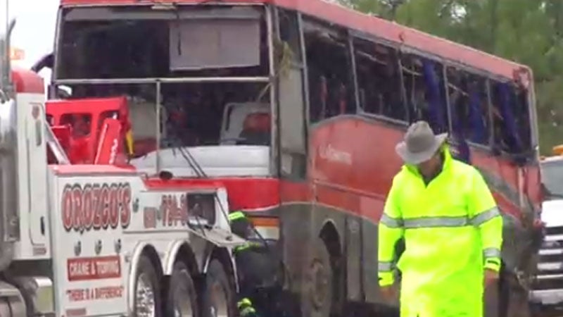 Bus in Texas crash that left 8 dead was alone in area, police say - CBS ...