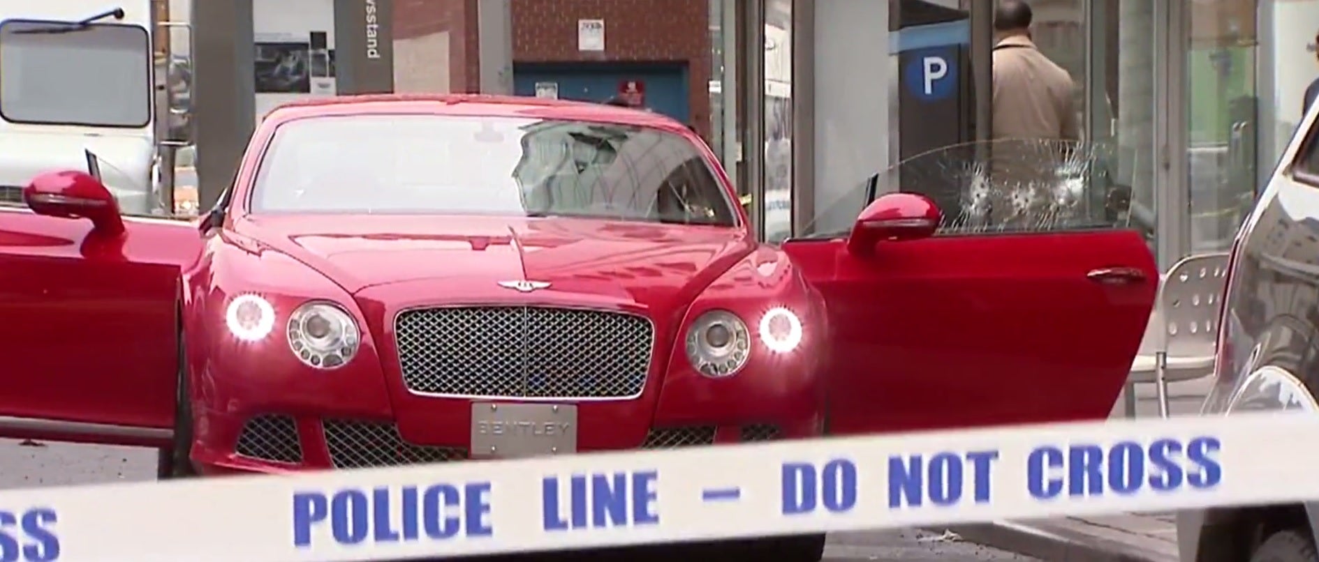 5 bullets fired at Bentley driver in NYC drive-by shooting - CBS News