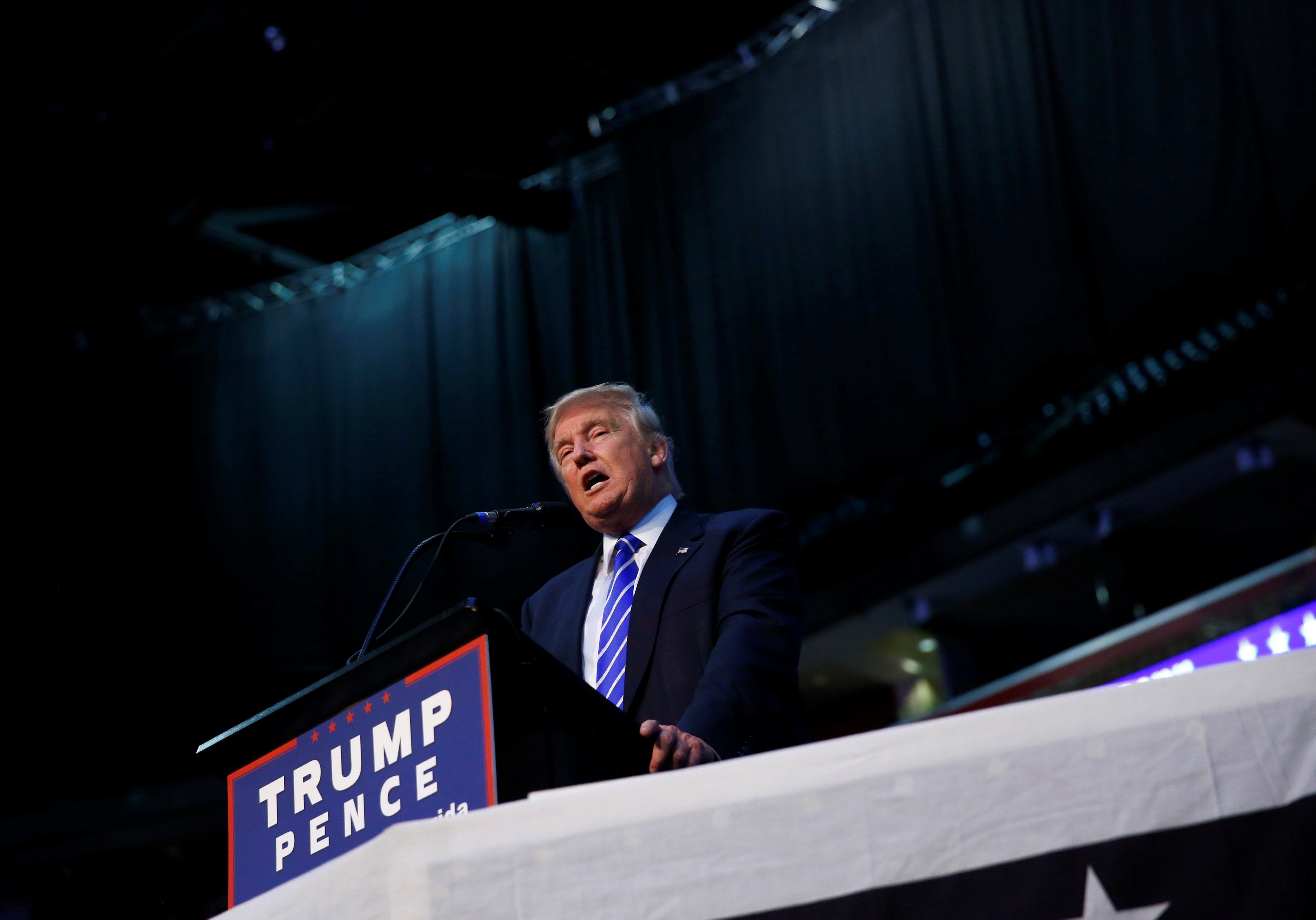 Ex-congressman Mark Foley sat behind Trump at rally in Florida - CBS News
