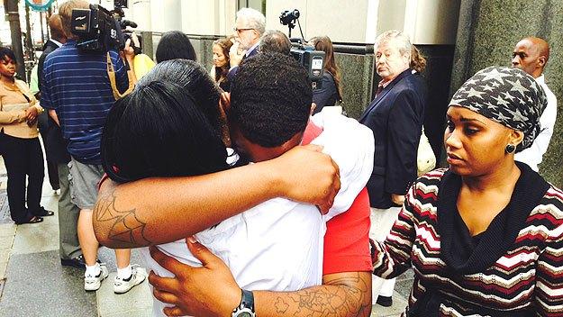 Jury finds Anthony Wright not guilty in 1991 rape-murder retrial - CBS News