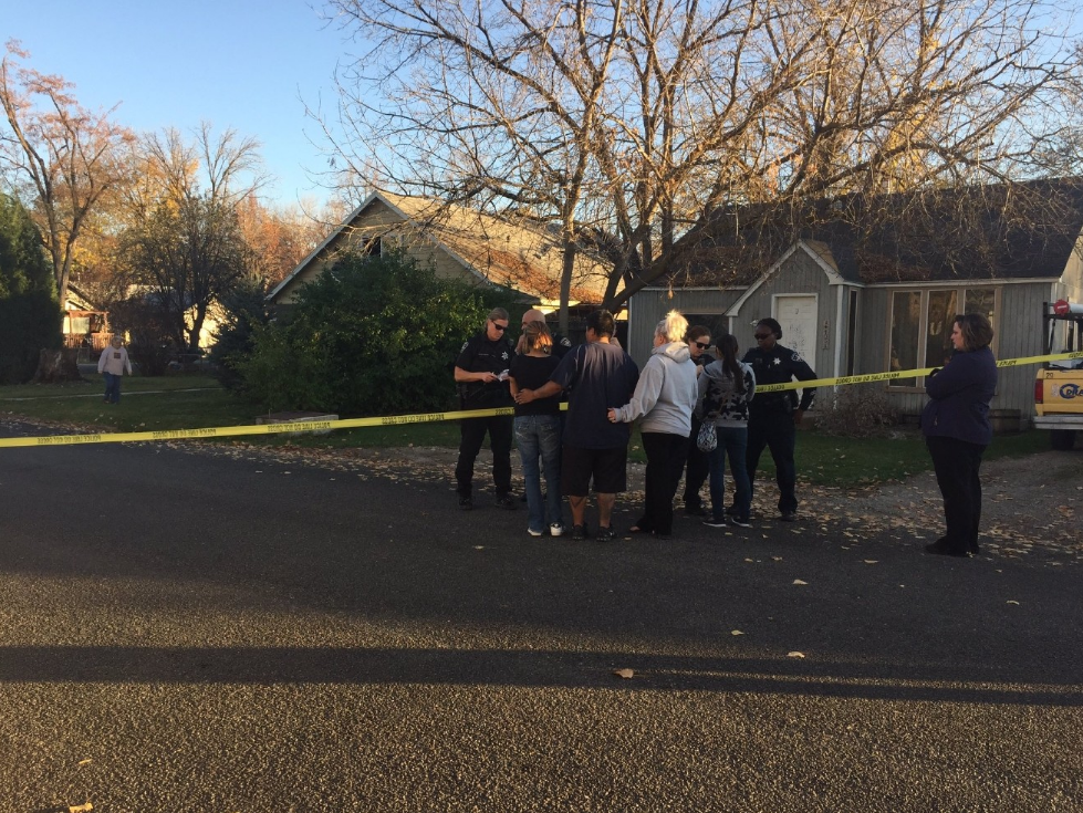 2 Boise officers injured, suspect killed in shootout - CBS News