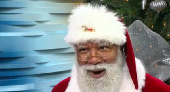 Black Santa hired at Mall of America for first time - CBS News