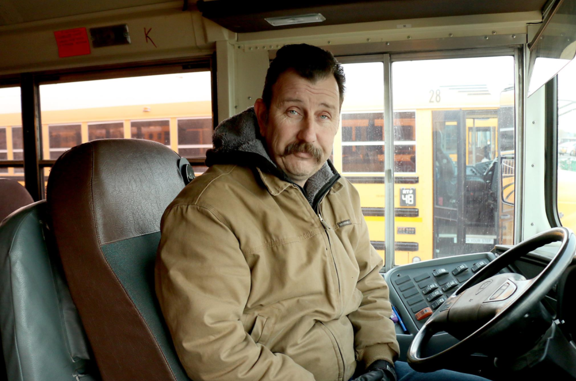 School bus driver John Luceford buys hats, gloves for kids on route ...