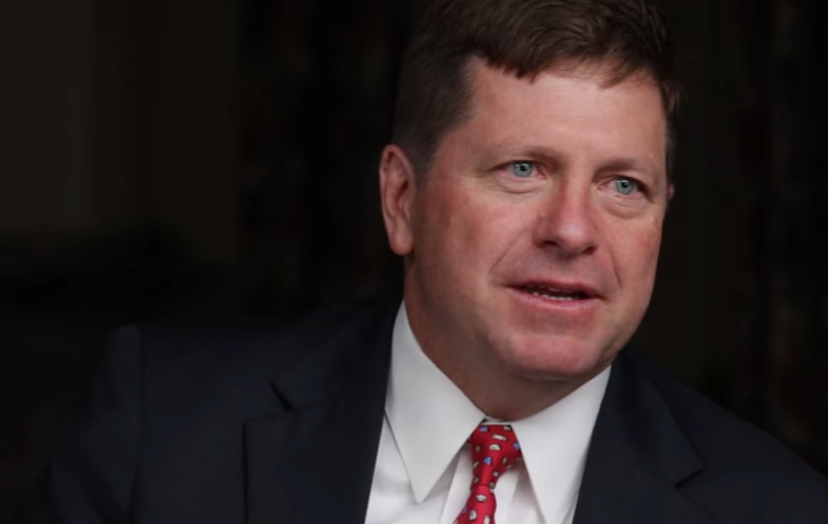 Trump taps Wall Street lawyer to chair SEC - CBS News