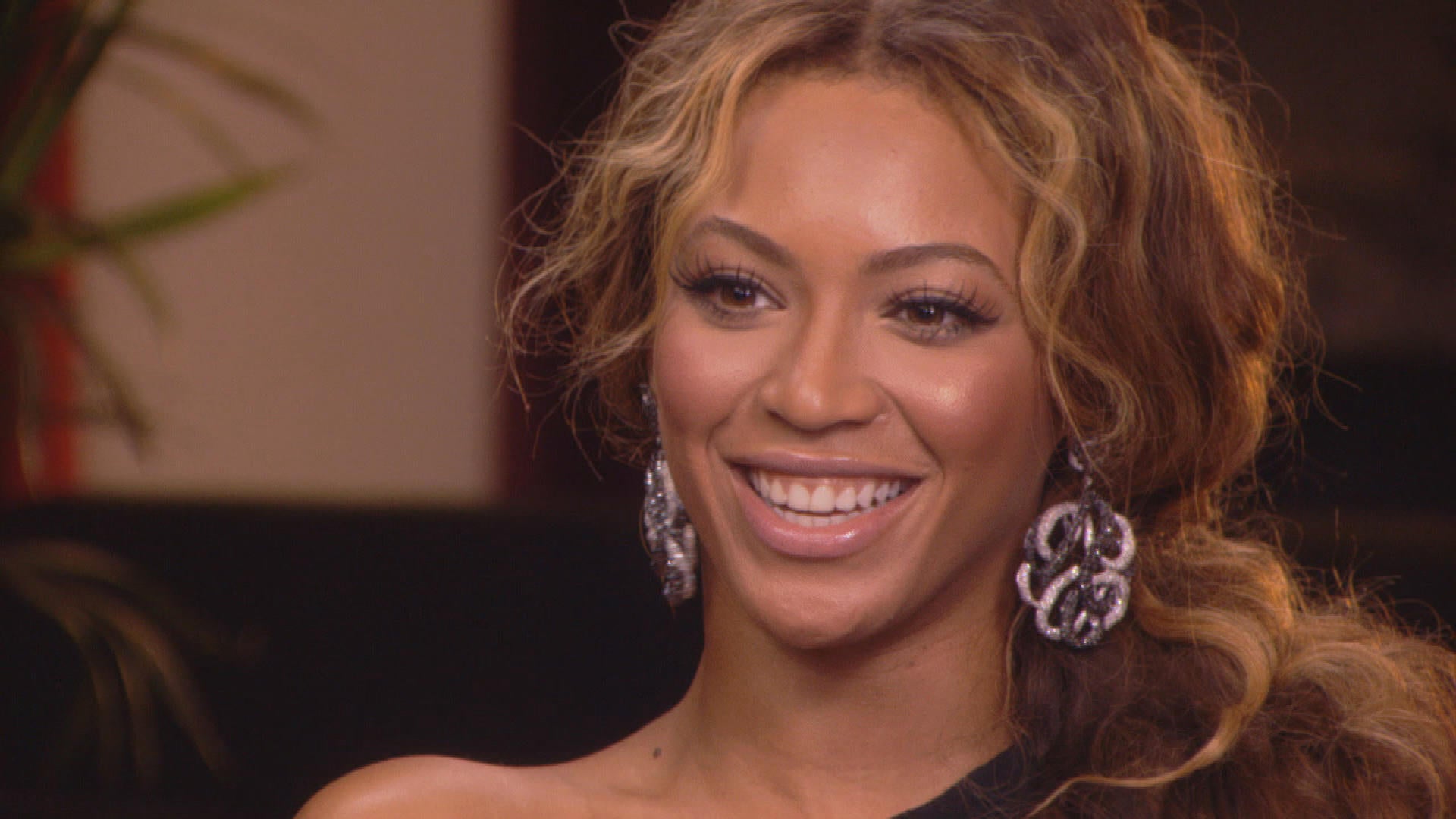 From the archives: Beyonce on 60 Minutes - CBS News
