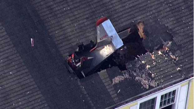 Pilot dies after small plane crashes into Massachusetts apartment ...